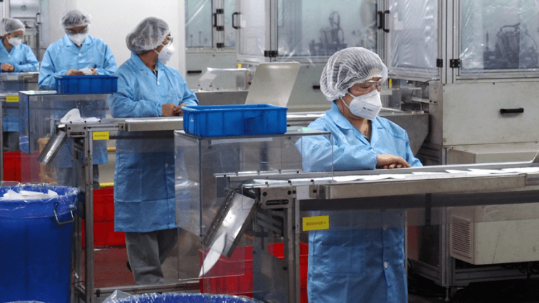 Social Distancing Alert System using AI | Social Distance Alert Device