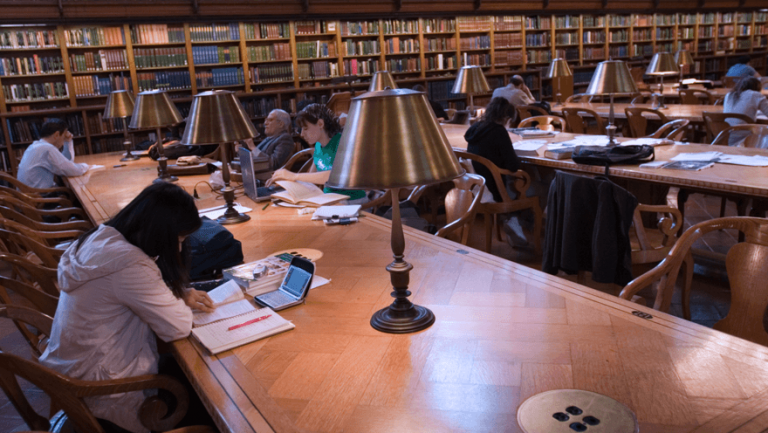 Hotspot Zone Detection using Computer Vision | Covid-19 Projects